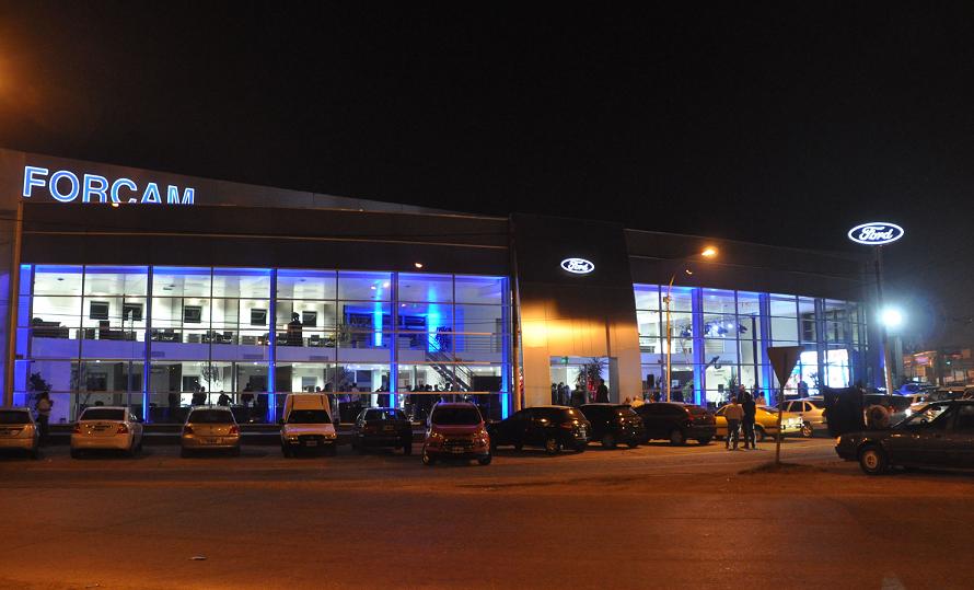 Renovación integral para el concesionario Ford de Moreno – Tiempo Trucks